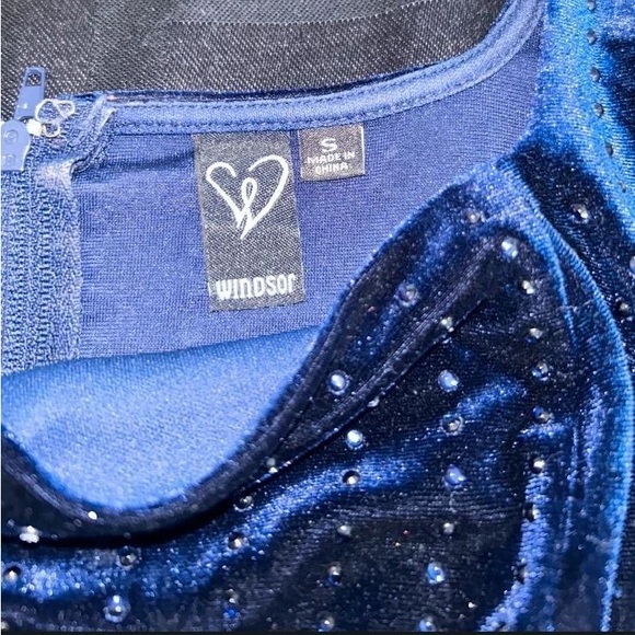 Windsor | Dresses | Windsor Midnight Blue Velvet Dress | Poshmark